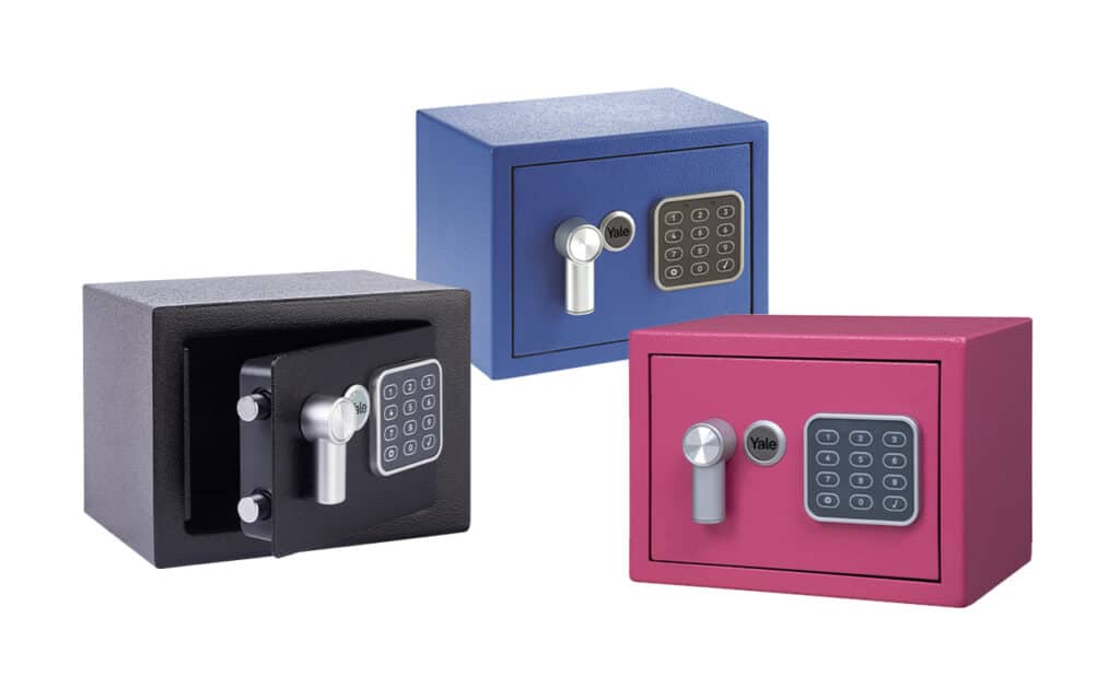 Yale révolutionne le voyage en camping-car avec son mini coffre-fort ...