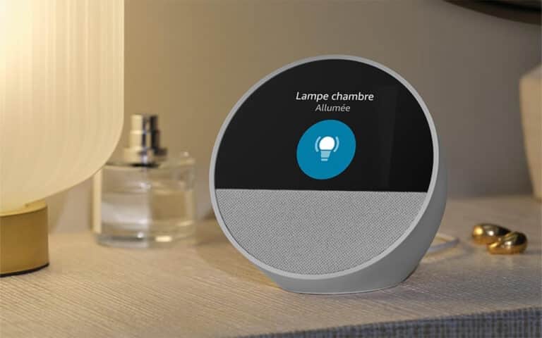 Test Echo Spot (2024) : notre avis sur le réveil connecté à Alexa – Les ...